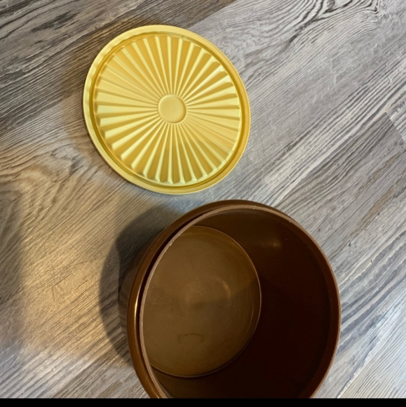 Tupperware | Kitchen | Vintage Tupperware Tea Container With Lid | Poshmark